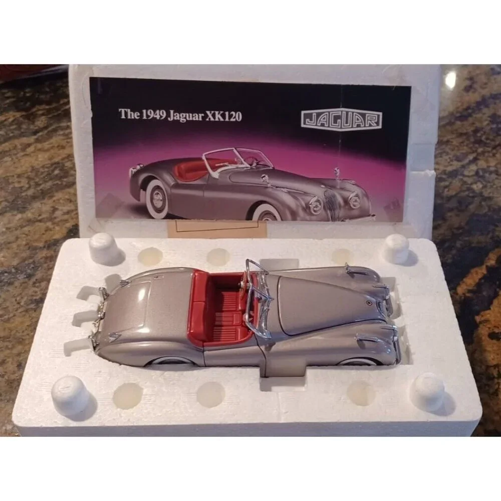 Danbury Mint | Other | Danbury Mint 949 Jaguar Xk12 Original Box ...
